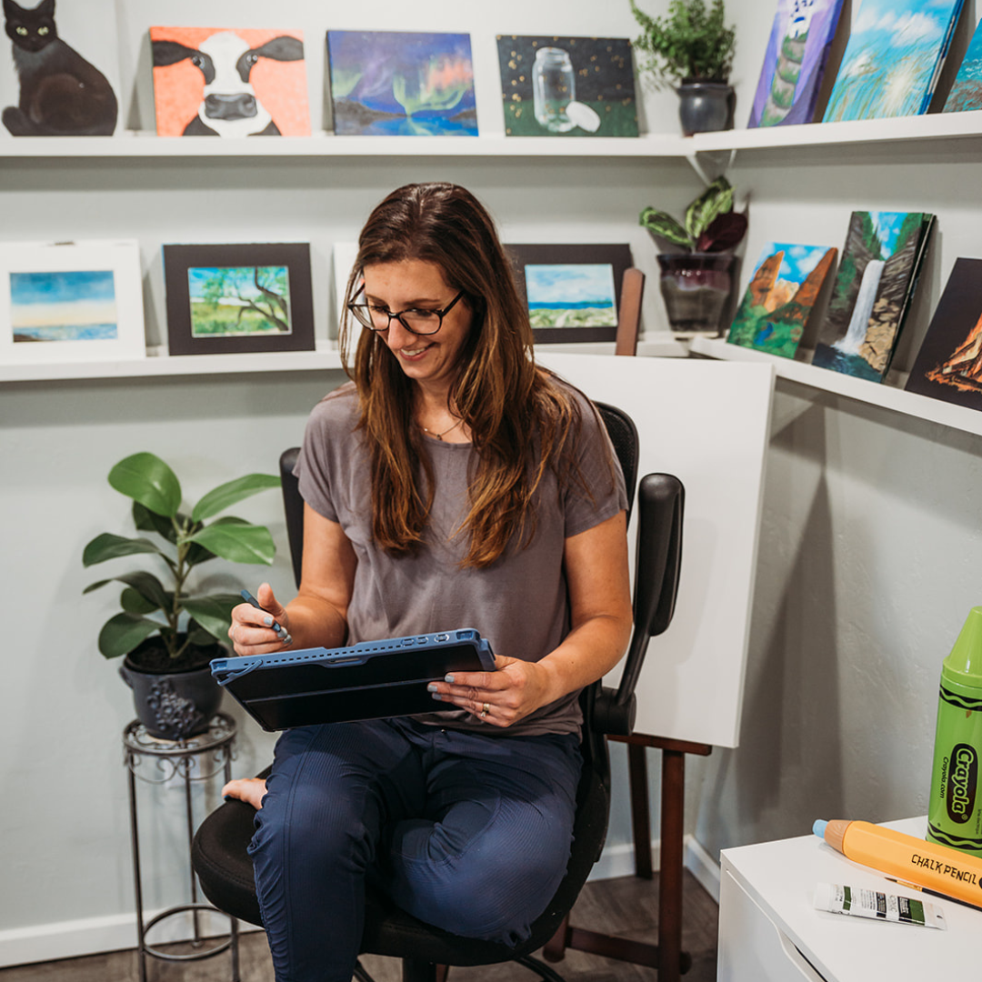 About – Amy.Roadman.Art